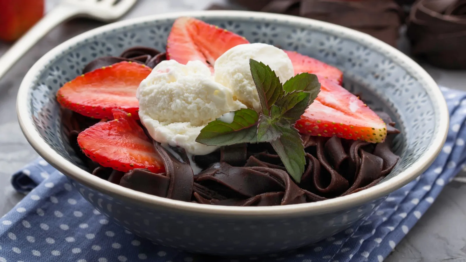 We tried Giada De Laurentiis’ chocolate pasta and here’s what happened ...