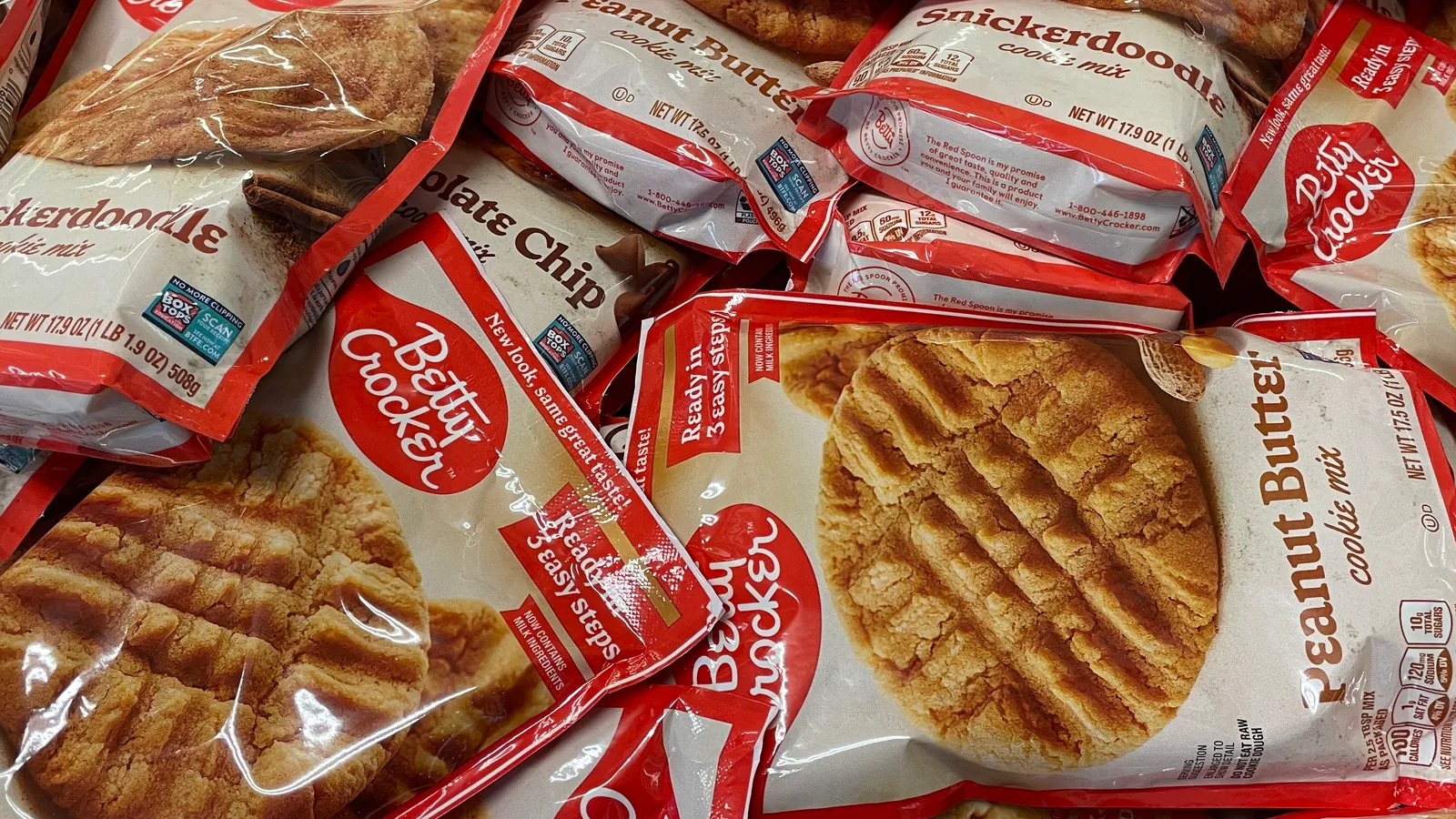 Shoppers say Betty Crocker’s new America’s birthday cake cookie mix ...
