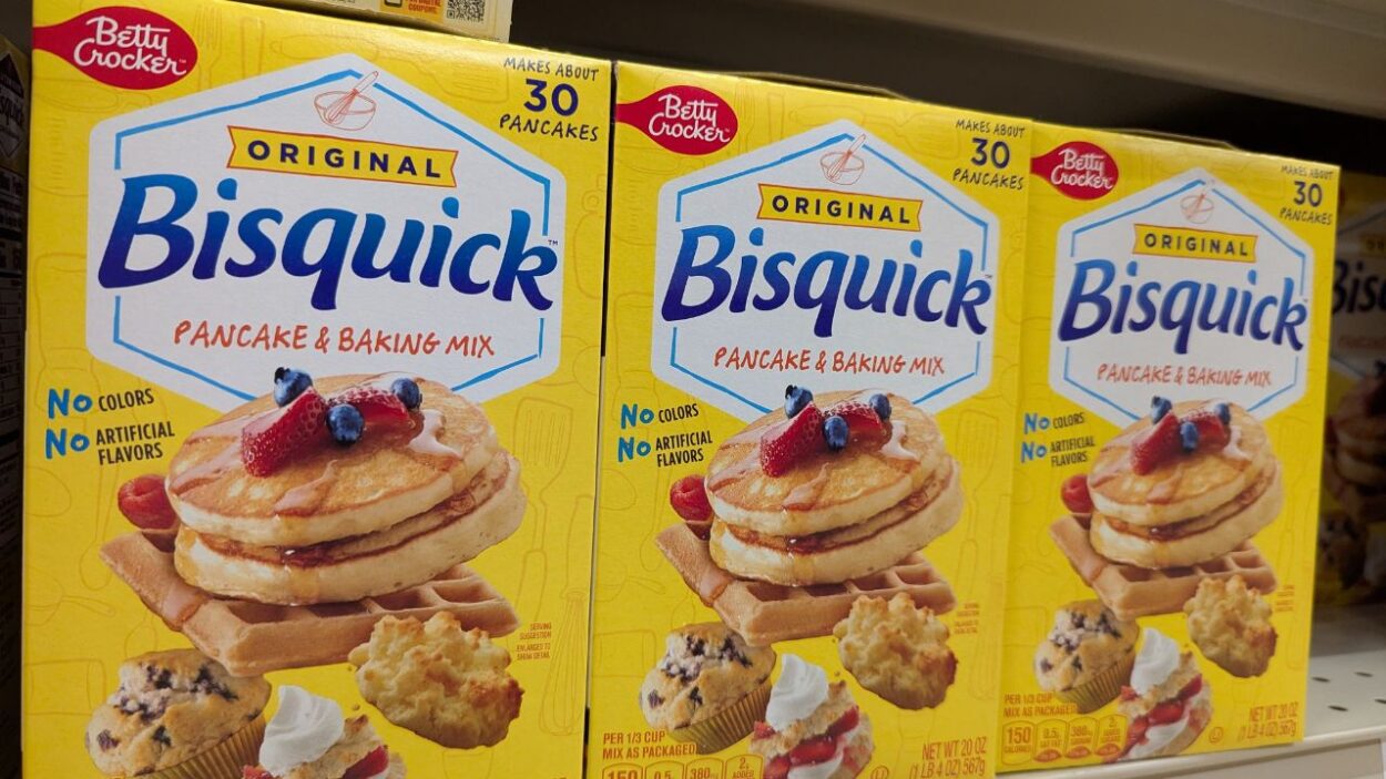 Bisquick refreshes its iconic baking mix with new retro packaging and a ...